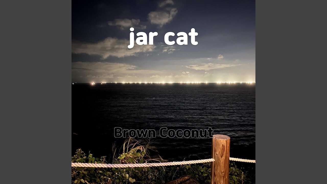 jar cat - YouTube