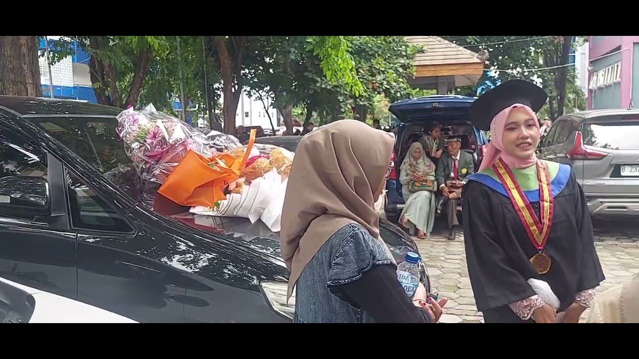 Berbagi Kebahagiaan - YouTube