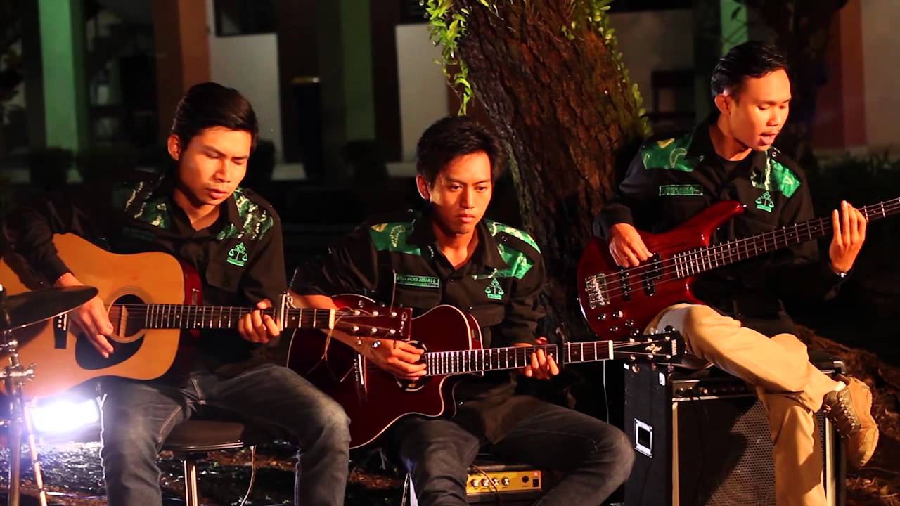 Musikalisasi Puisi - Perahu Perahu by FAS FH UNLAM - YouTube