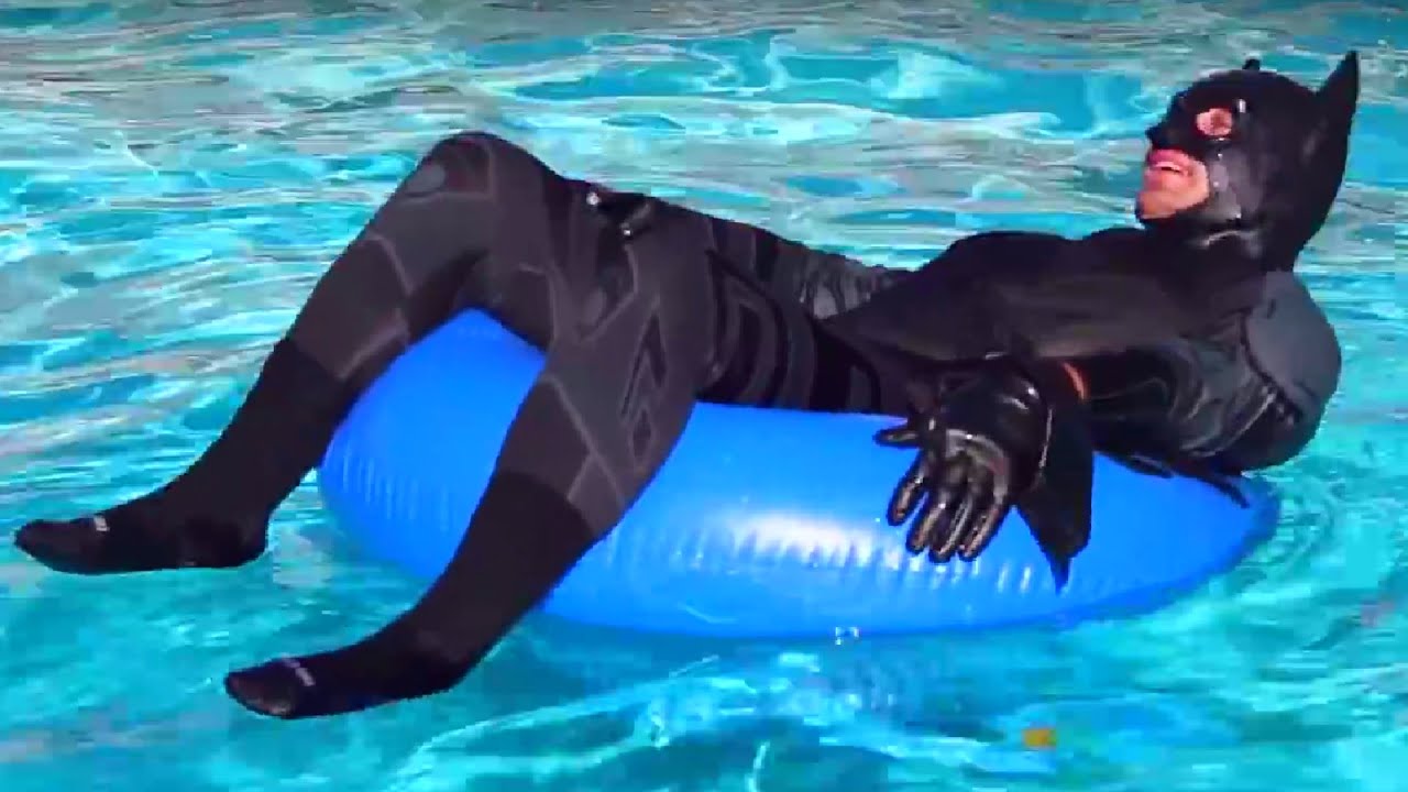 Batman Bath Time In Real Life! Funny Real Life Superhero Movie For Kids ...