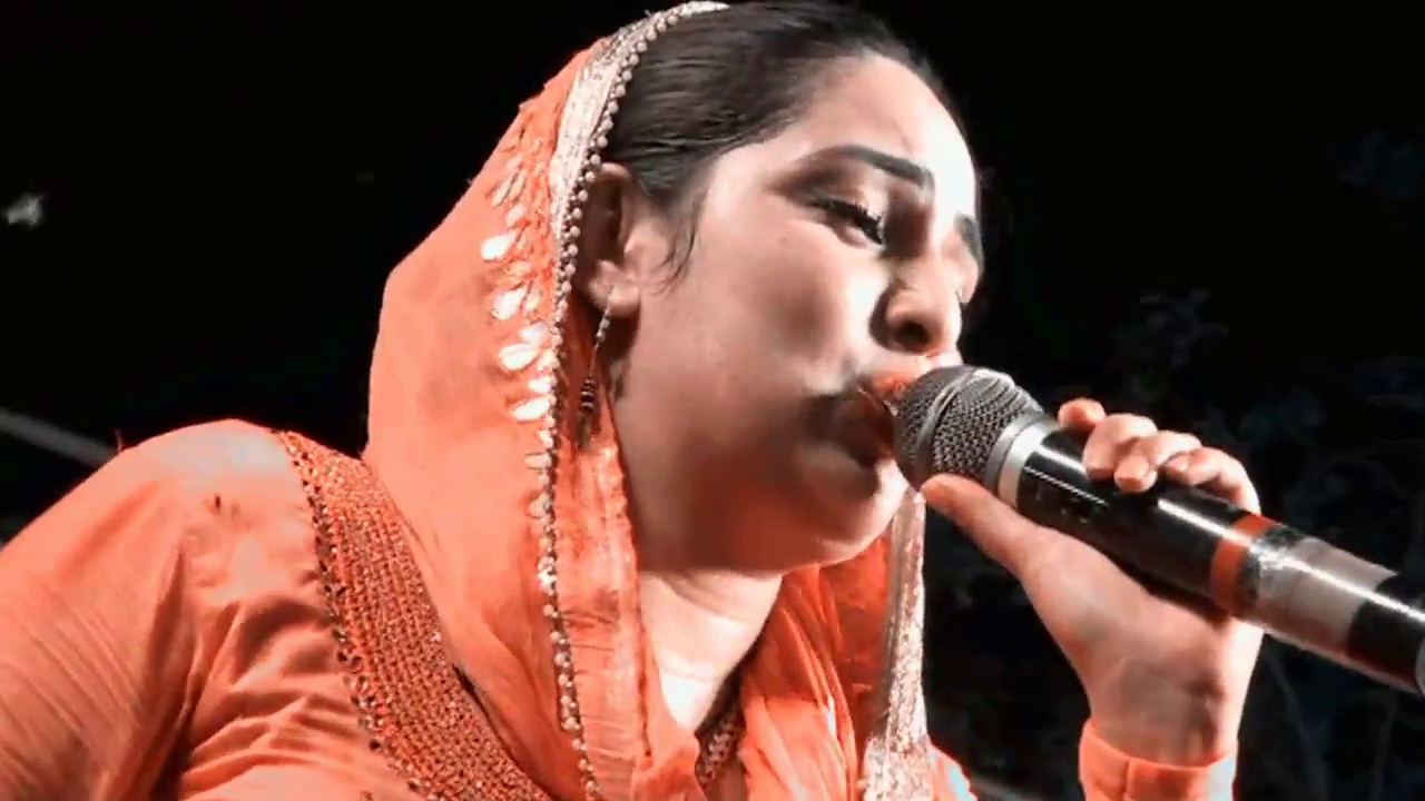 Gori Rani Sing in Baba ke darvar - YouTube