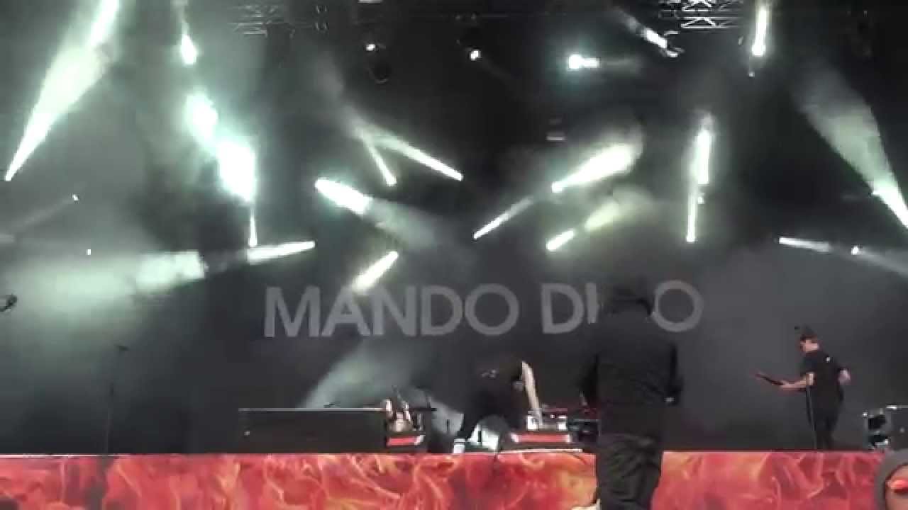 Mando Diao - Dance With Somebody live @ Deichbrand 2015 - YouTube