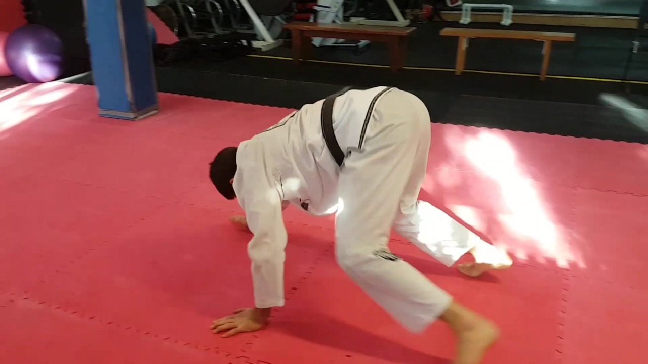 Manly Kids BJJ- Solo BJJ Drills "Bear Crawl 4 Points" - YouTube