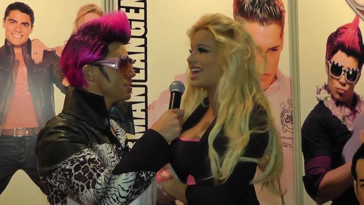 Megapark 2012: Gina Lisa Lohfink Mallorca Saison Opening 2012 Megarena ...