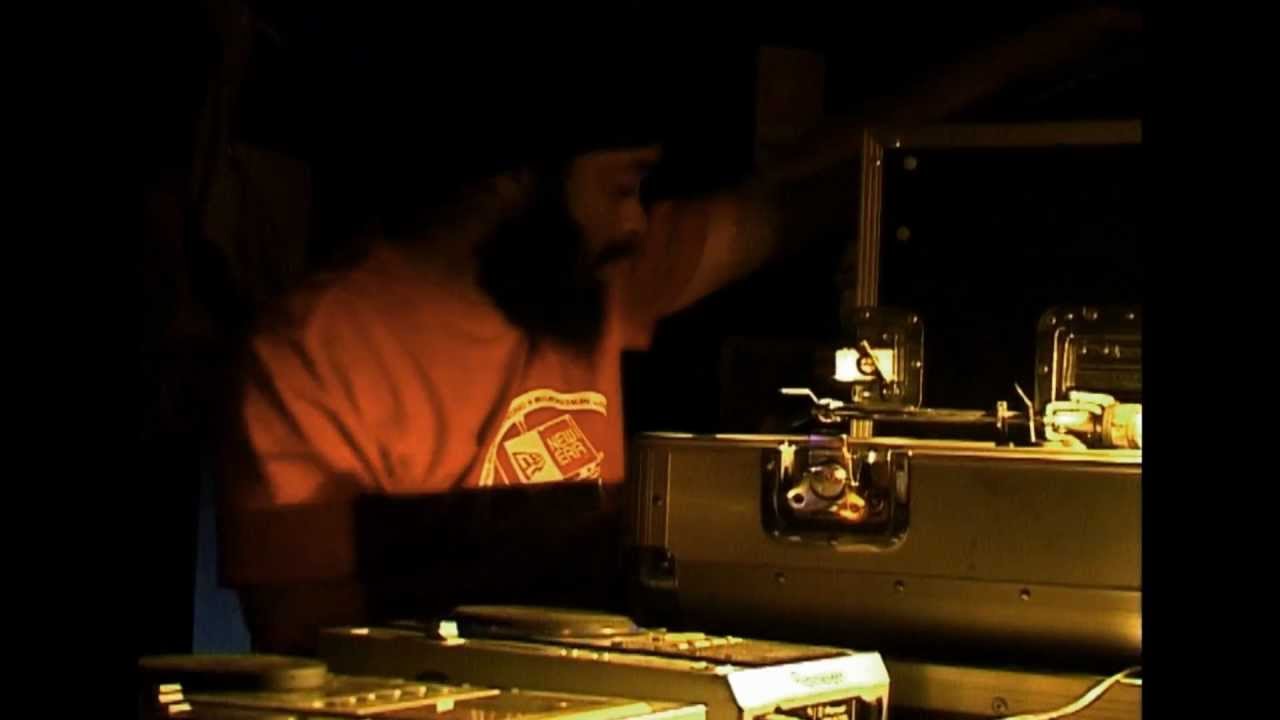 DUB GATE #8 MOA ANBESSA / KING ALPHA SOUND - YouTube