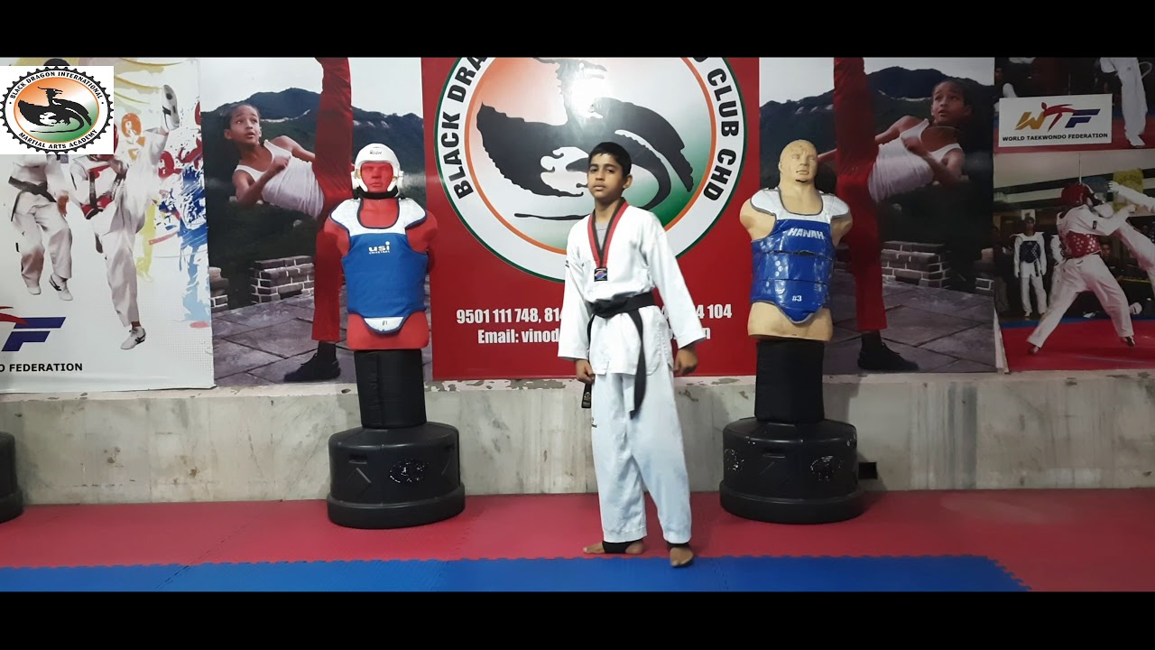 #HOW TO BOW IN TAEKWONDO WITH BASIC ETIQUETTE# - YouTube