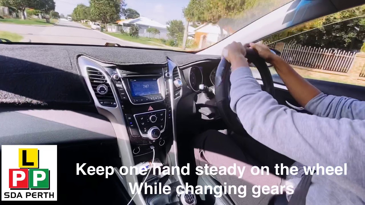 How To Change Gears While Turning Right Without Loosing Points How how-to-change-gears-while-turning-right-without-loosing-points-how