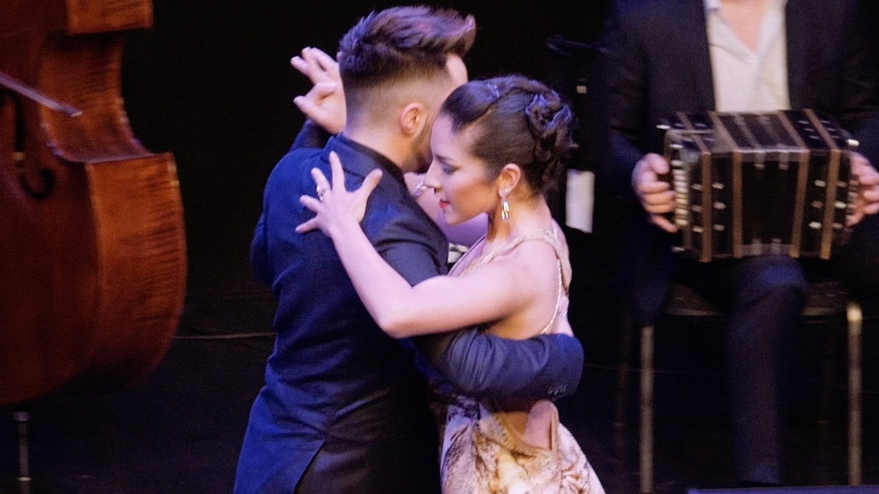 Clarisa Aragon and Jonathan Saavedra – La tupungatina by Solo Tango # ...