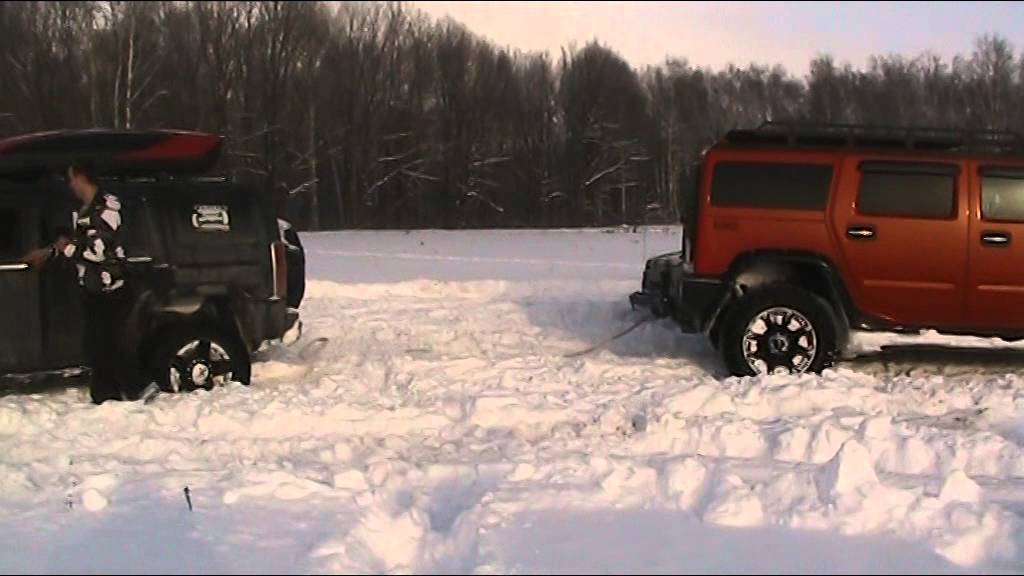 Hummer H2 & H3 winter off road snowdrift - YouTube