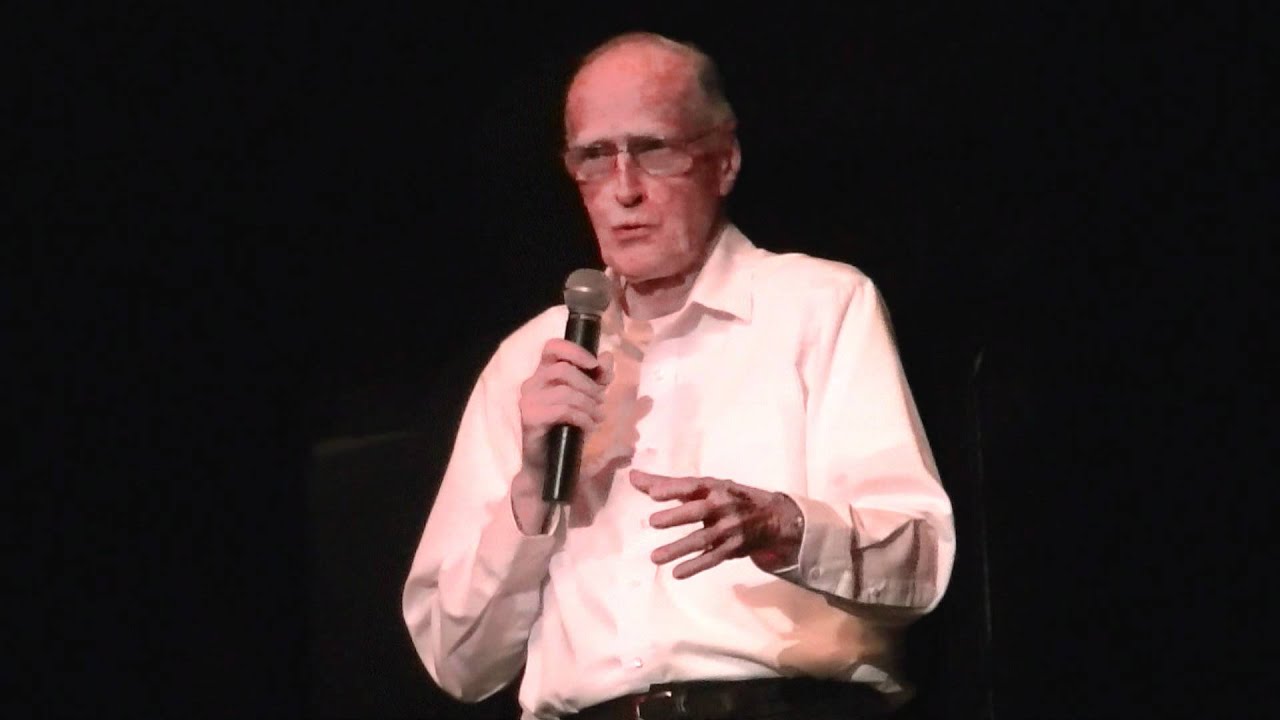 Mr. Jim Doyle singing "I Left My Heart In San Francisco" Da.MTS - YouTube