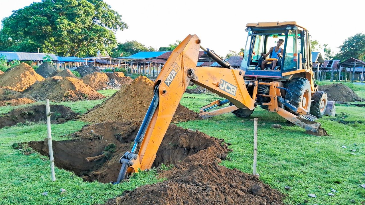JCB 4DX Eco Xpert New Temple Foundation Digging and Backfilling | Jcb 4dx - YouTube