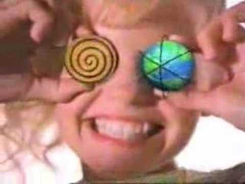 Mondo Fruit Drinks Commercial (1993) - YouTube