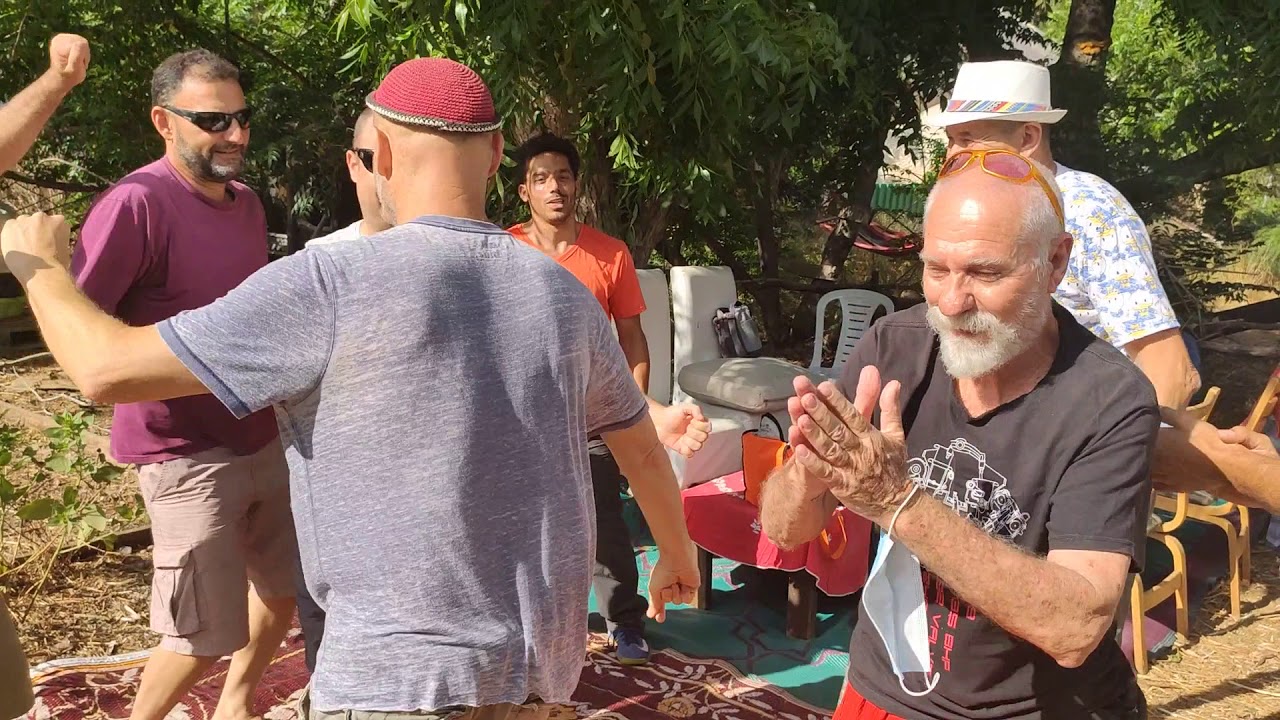 Borat Ten Dance - YouTube