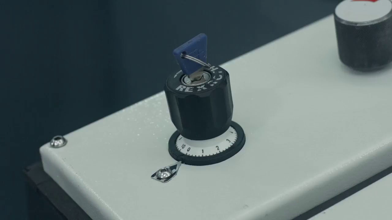 MEP THOR 450 Semi Automatic Double Column Bandsaw - YouTube