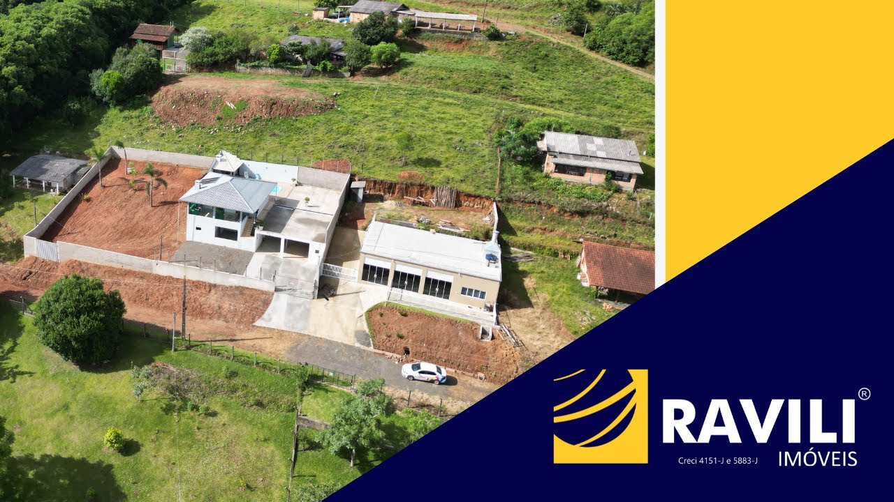 Magnífica Casa à Venda com Deslumbrante Vista Panorâmica para o Lago ...