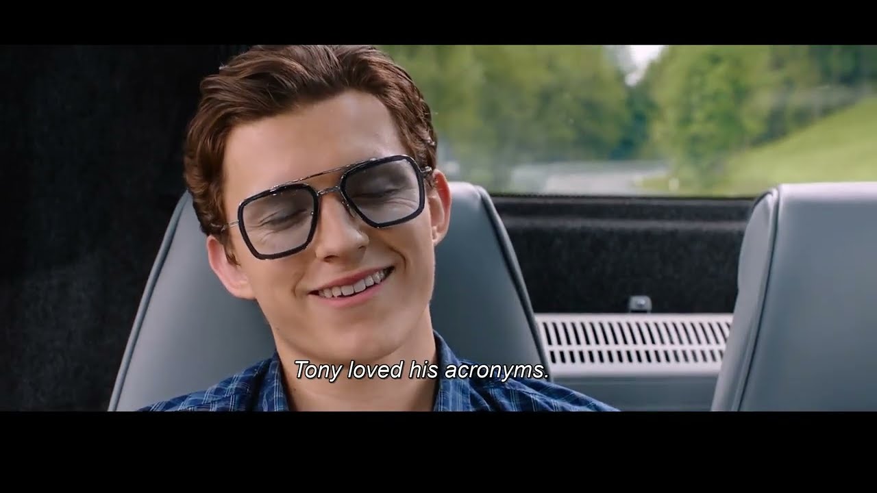 Spider-Man Far From Home: EDITH BUS SCENE (TOM HOLLAND) - YouTube