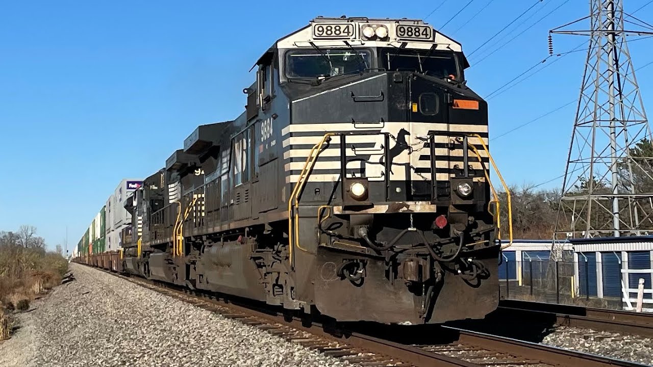 NS 28N FLYS through Cooke road at MP 6 with cool K5LA and friendly crew! - YouTube