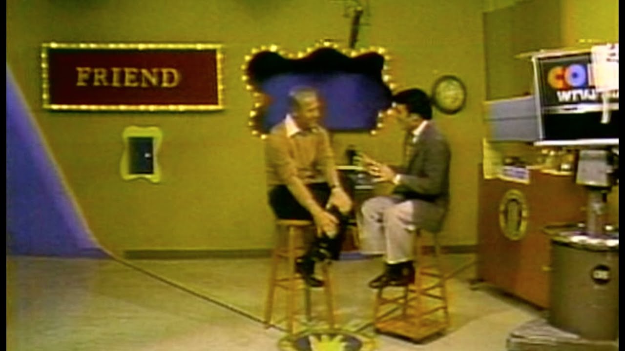 Skipper Chuck Signs Off - YouTube