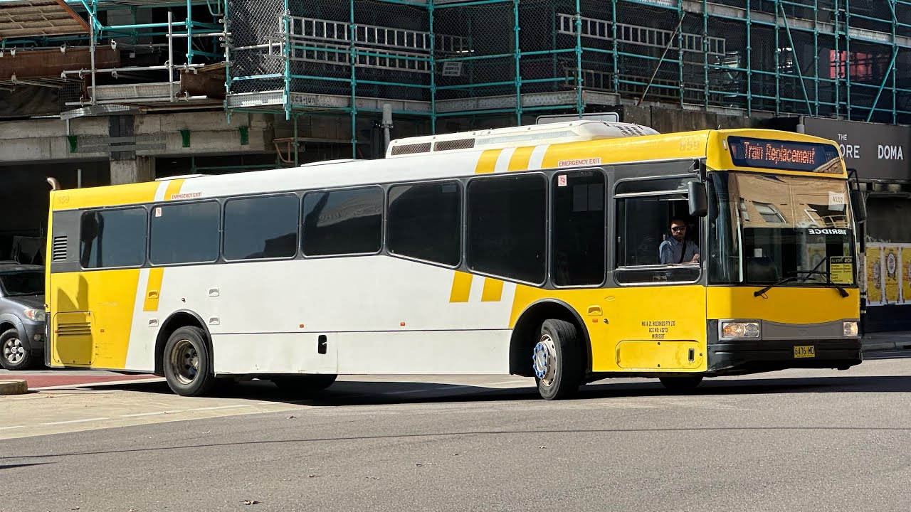 BBL Ex Kinetic 859, Volvo B12BLE Bustech VST - YouTube