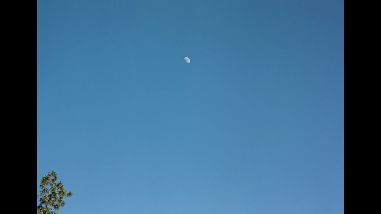 Moon Time-lapse In The Blue Sky 4K - YouTube