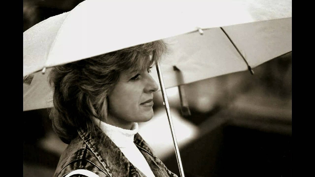 Umbrella Shirley Kent - YouTube
