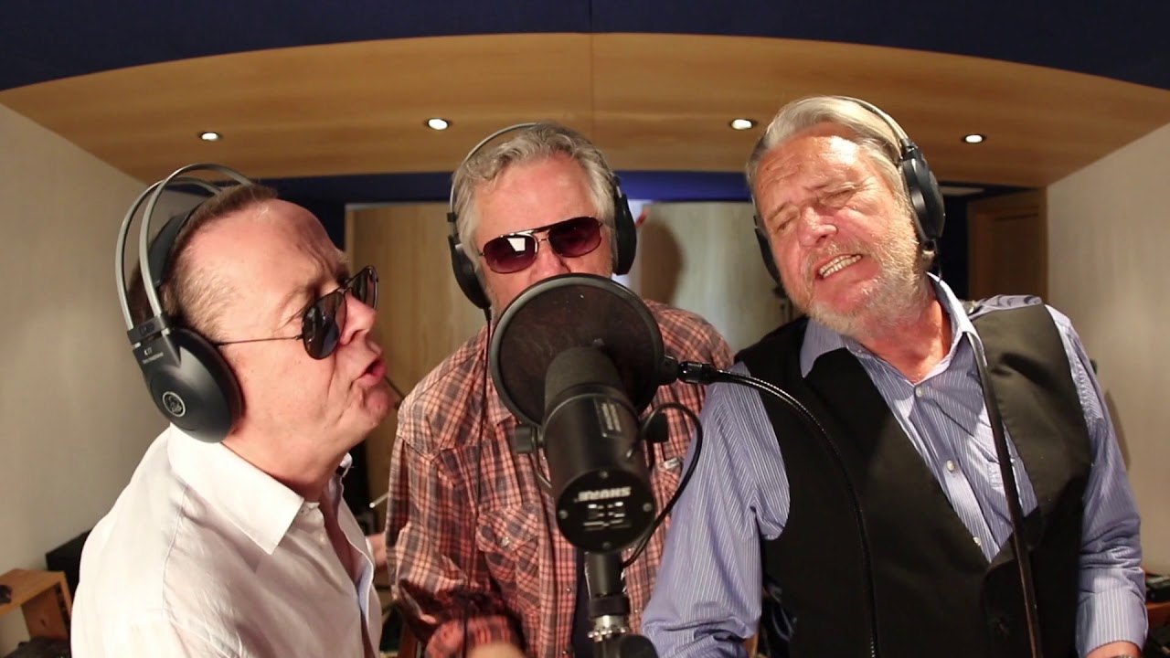 Mark Pritchett & Rothko The Man in the Middle 2019 - YouTube