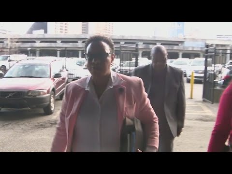 I-Team: Mitzi Bickers trial: Closing arguments in pastor's bribery ...