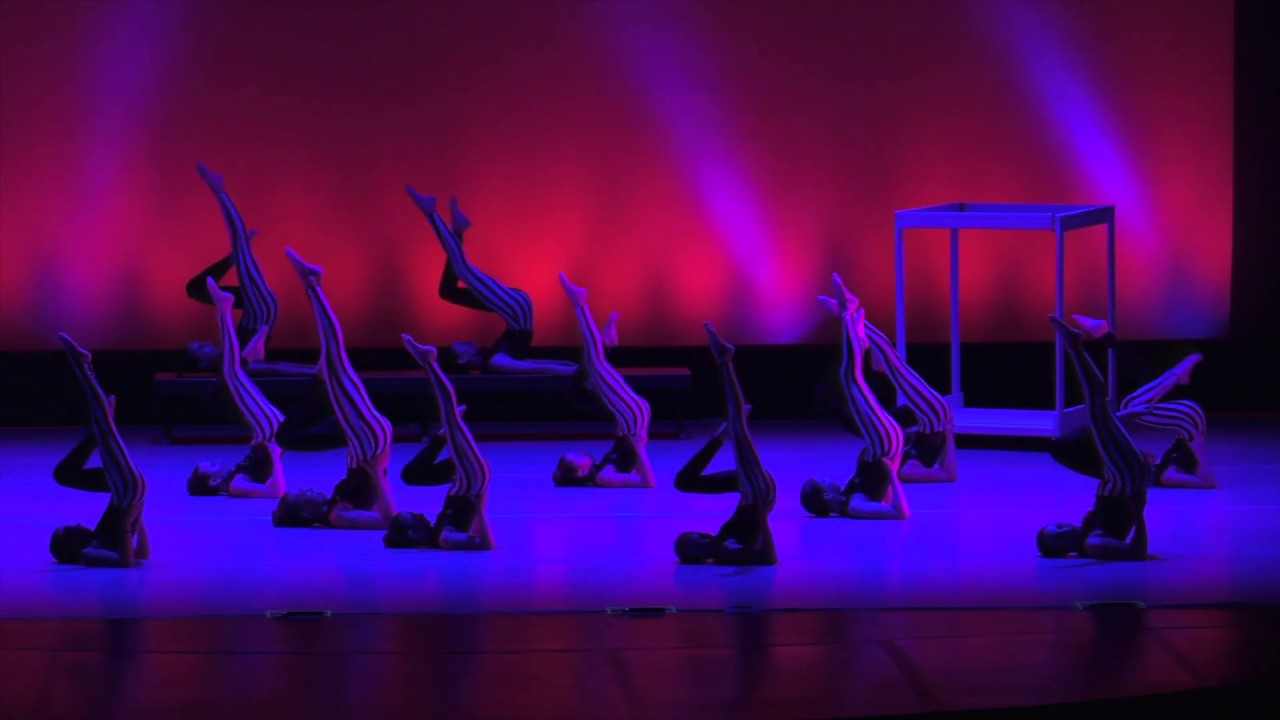 Cirque Acro Production by Gina Jimenez - YouTube