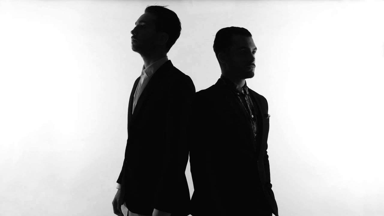 Indian Summer 'Shiner' ft. Ginger & The Ghost (Mike Metro Remix) - YouTube