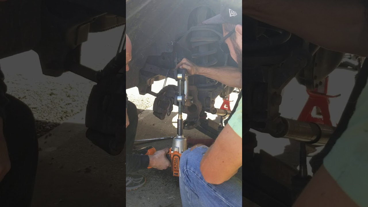 Matco ball joint press BJP18011 - YouTube