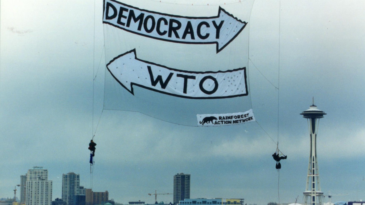 Battle in Seattle WTO 1997 - Movimento No-Global - YouTube