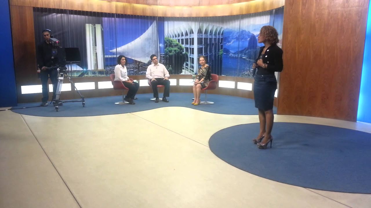 Cantora Debora Oliver Cicatrizando Rede boas novas . - YouTube