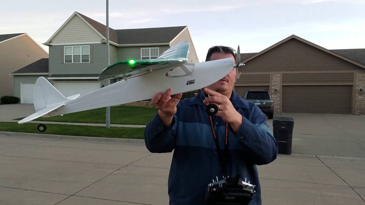 Sig Rascal AKA Gpa High Wing - Landing Lights and CG Fix - Flight ...