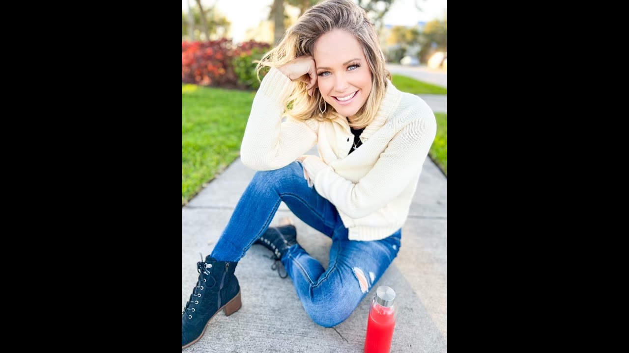 Special Guest - Jenna Huttula - YouTube
