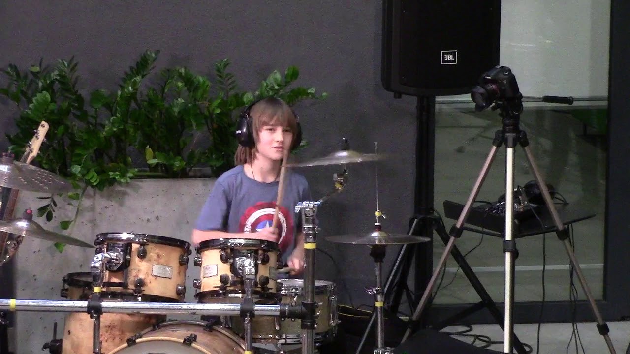 Fedir_Kravchenko_Grebfruit (Drumeo)_Benny Greb - YouTube