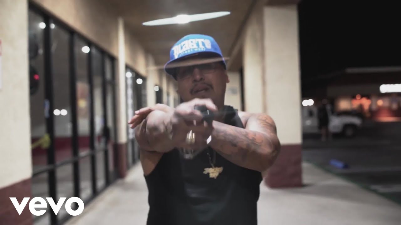 Doeboi909 - GANG (Official Music Video) - YouTube