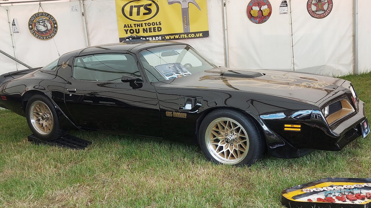 Gas Monkey's Awsome Smokey and the Bandit Trans-Am signed by Burt ...
