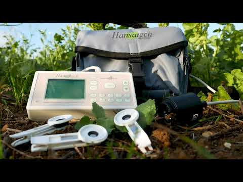 Handy PEA+ Advanced Portable Chlorophyll Fluorimeter | Hansatech ...
