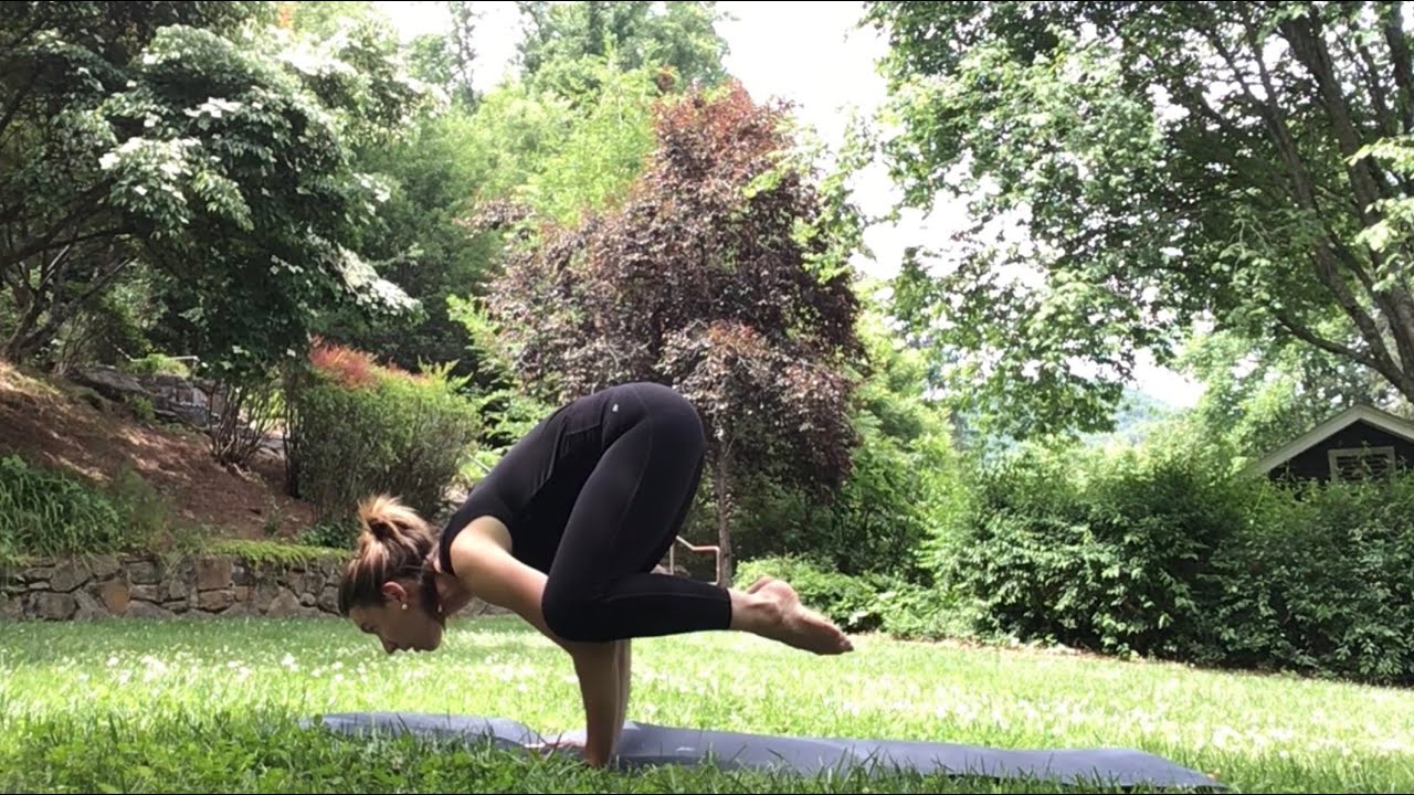 Stretchy Tales: The Ants Go Marching into Yoga, Hurrah! - YouTube