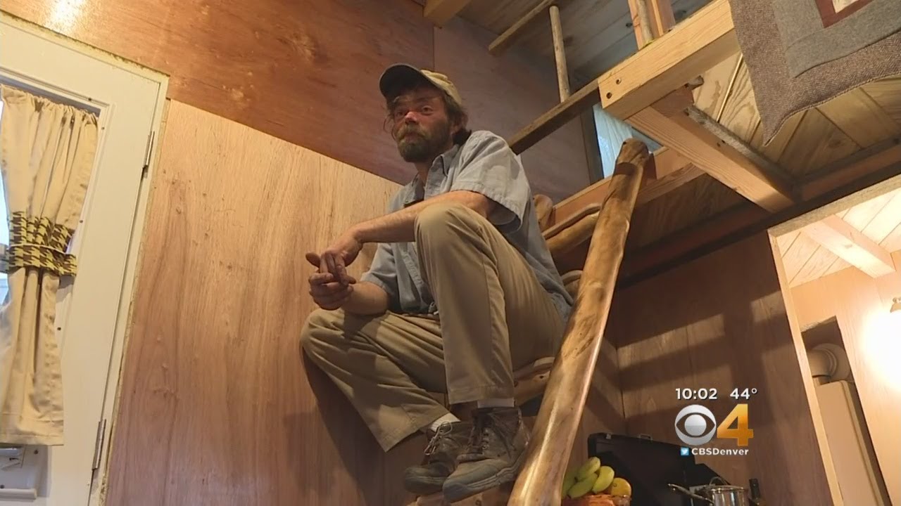 'So Much Pride': Once-Homeless Man Moves Into Tiny Home - YouTube