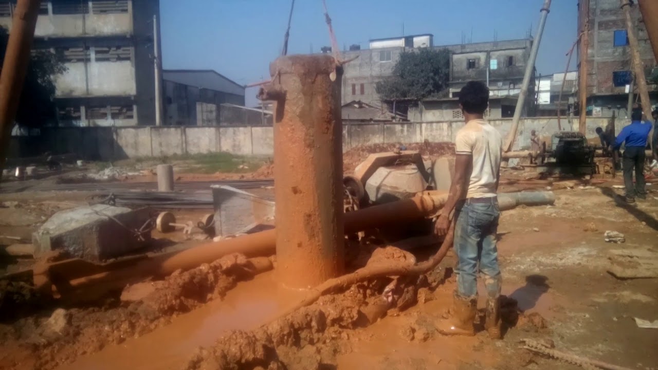 Pile Boring Temporary Steel Casing 1.5m Driving - YouTube