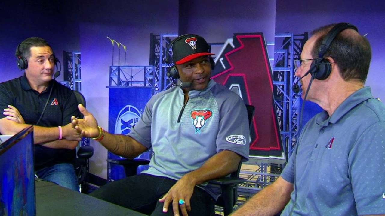 CIN@ARI: Sanders discusses Alumni Game, aerial yoga - YouTube