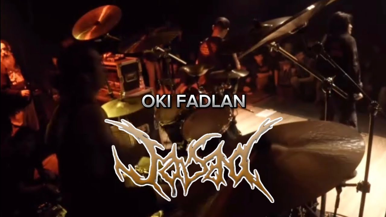 OKI FADLAN ( JASAD )- DRUM SKILL live SPLITTERPIT # 3 - YouTube