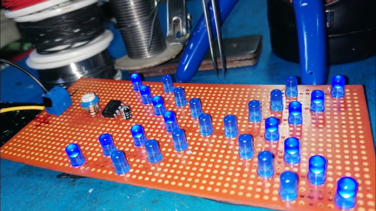 New Amazing LEDs Chaser Light Circuit Arrow shaped...how to make LED ...