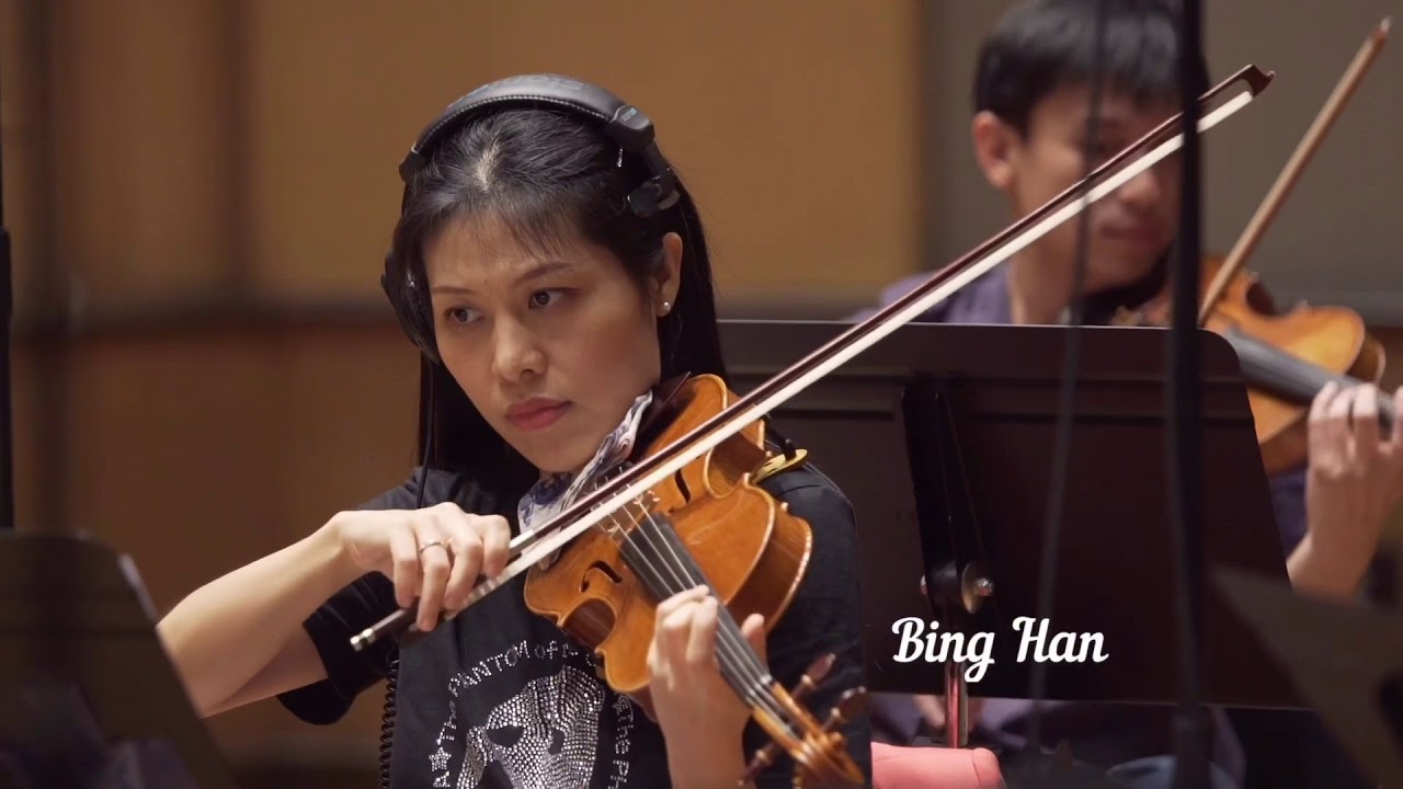 Oopiib Sings Impression 2: Concert master, violin (Bing Han) - YouTube Music