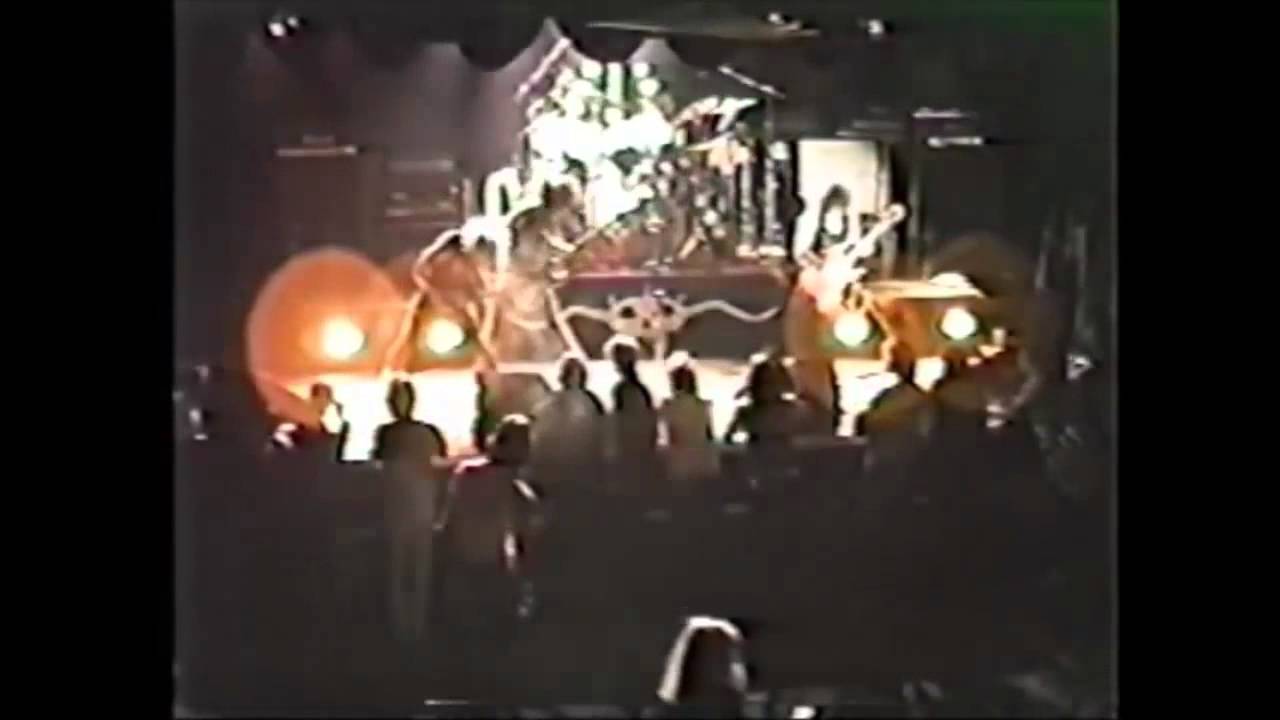 Slayer - Ice Titan - Live In L.A, 1983 - [HQ Audio] - YouTube