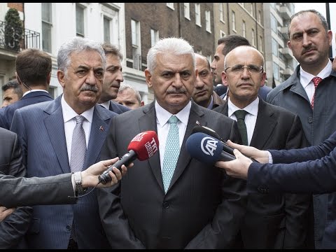 Başbakan Yıldırım İngiltere'de basın mensuplarının sorularını yanıtladı