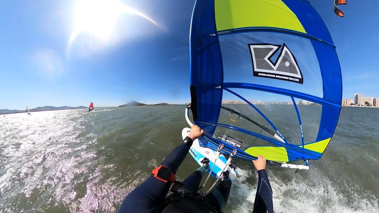 Mistral slalom 137 L volando sobre el agua... - YouTube