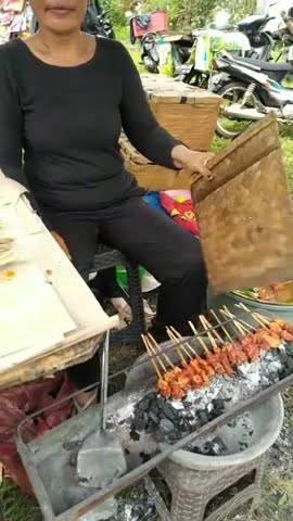 SATE IKAN LAUT (BALI STREET FOOD) - YouTube