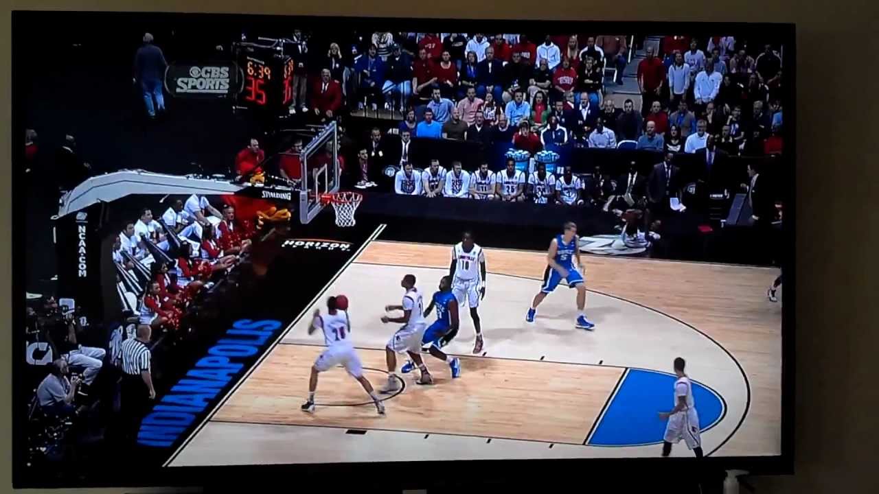 Kevin Ware breaks his Leg during Louisville March Madness game against ...